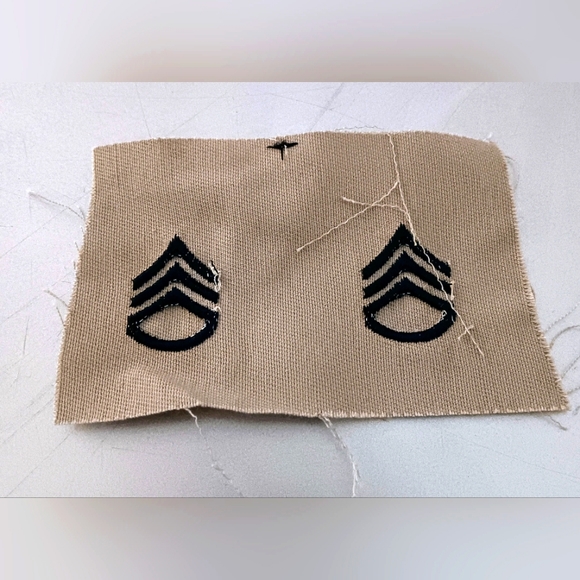 U.S. Army | Other | Us Army Desert Tan E6 Staff Sergeant Sew On Collar ...